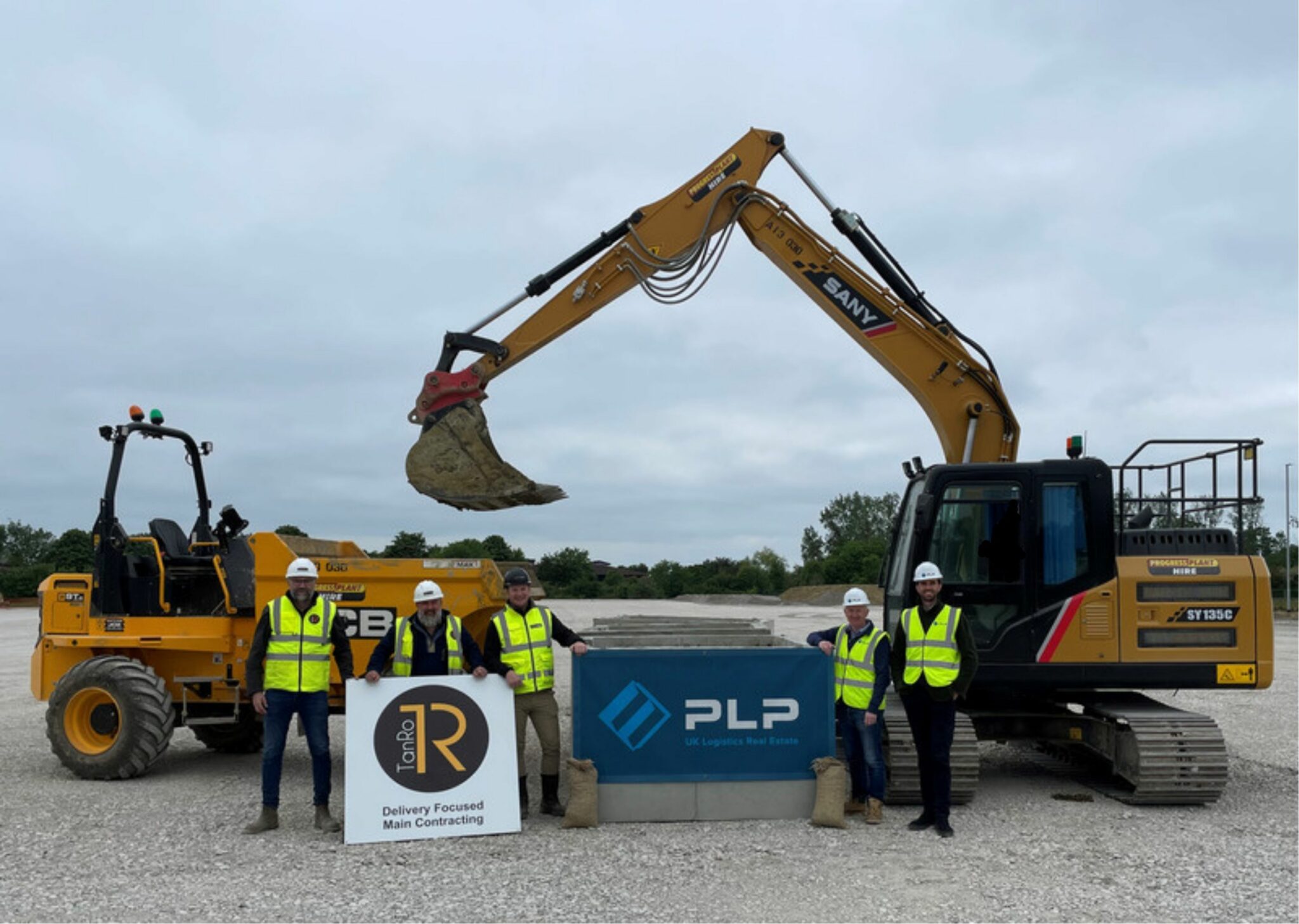 Speculative development of six units at PLP Milton Keynes